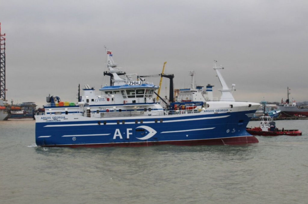 Hundimiento del Argos Georgia en las Islas Malvinas: hay al menos 9 ...