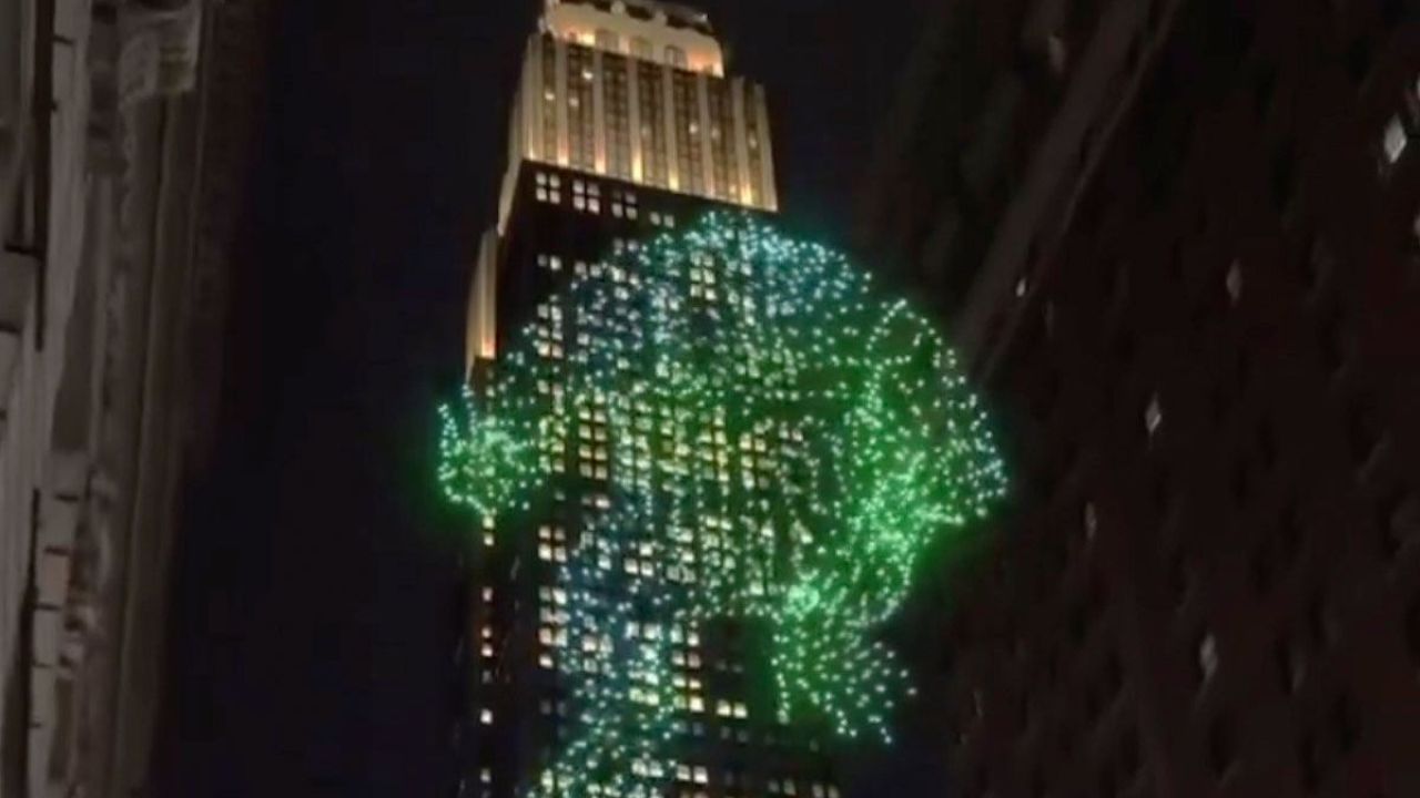 Drones gigantes recrearon a King Kong trepando el Empire State en Nueva ...