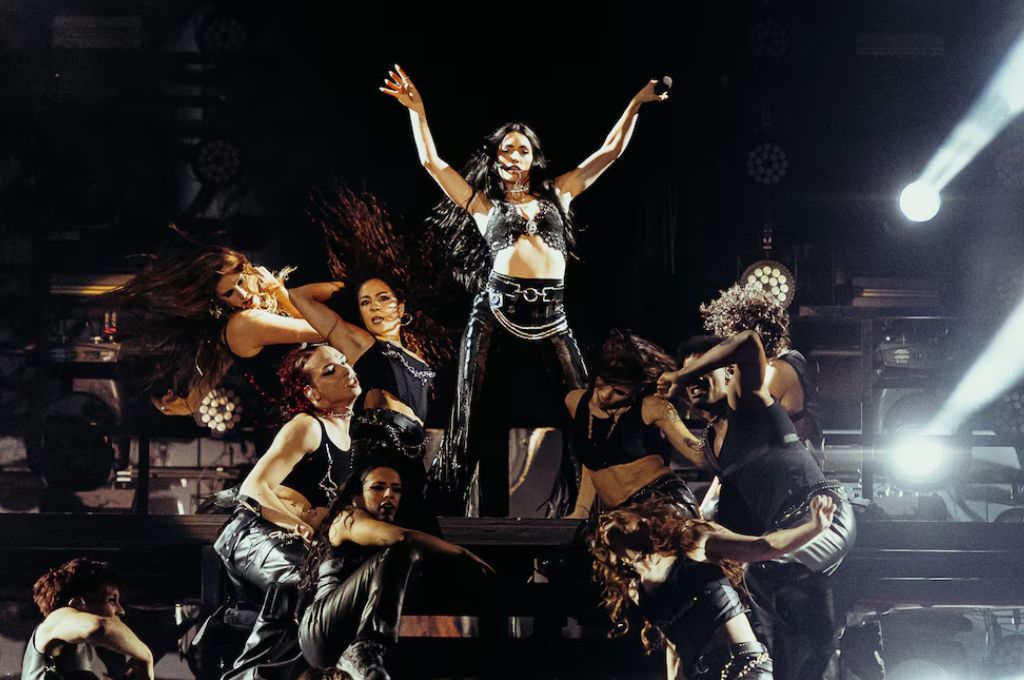 "Realmente emocionante": ante 50 mil fans y con un increíble show en ...