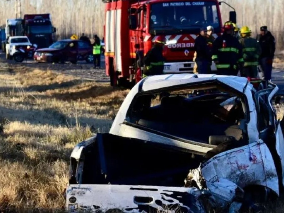 Murieron dos personas en un triple choque sobre la Ruta 7 – Notife